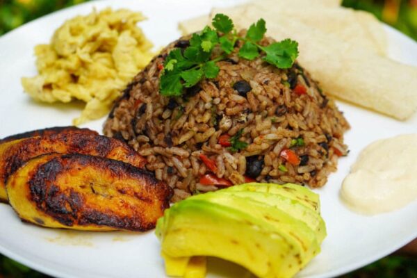 Prepara el mejor gallo pinto costarricense | Mabe